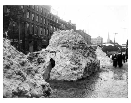 Blizzard Scene — Old NYC Photos
