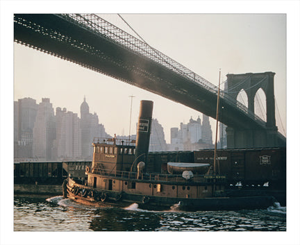 Brooklyn Bridge with Tugboat — Old NYC Photos