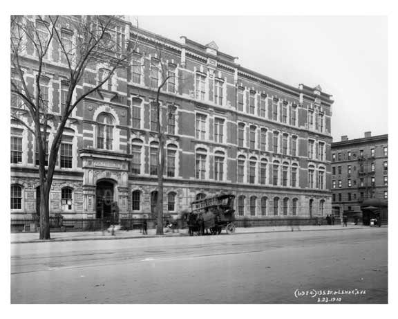 Lenox Avenue & 135th Street Harlem, NY 1910 — Old NYC Photos