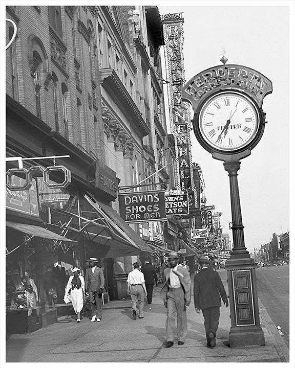 Looking East on West 125th Street from 7th Avenue Harlem NYC 1934 — Old ...