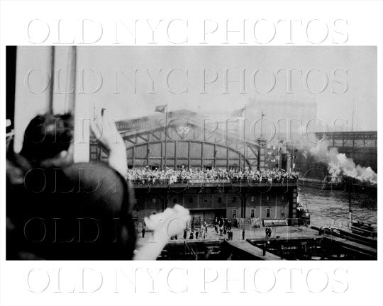 Pier 59 White Star Line Manhattan 1915 — Old NYC Photos