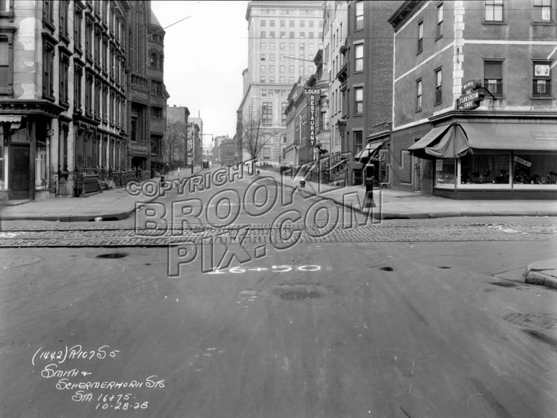 Schermerhorn Street looking north to Smith Street, 1928 — Old NYC Photos